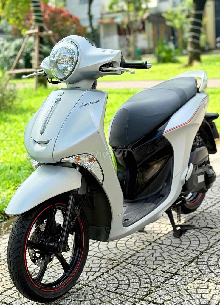 Janus 2018 khoá ga, nợ xấu đưa 6tr lấy xe - 129953875