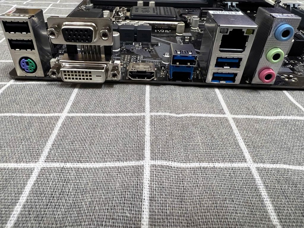 Main máy tính Gigabyte B460 H470 like new - 101252404