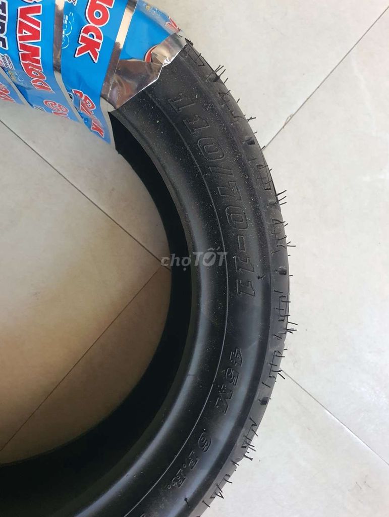 Lốp xe máy Vanlock Tubeless 110/70-11 Mới - 130260785