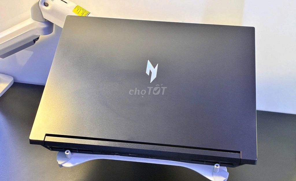 Acer Nitro V 16 2025: R5 8645HS/RTX 4050 - 130534494