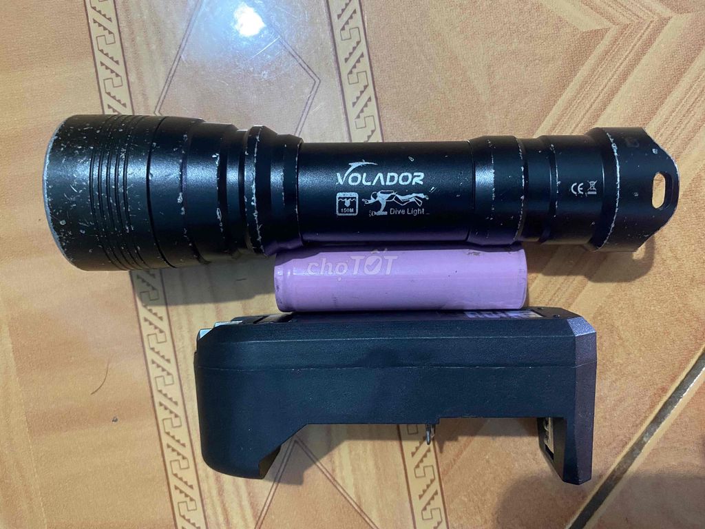 đèn pin chiếu sáng - 130069300