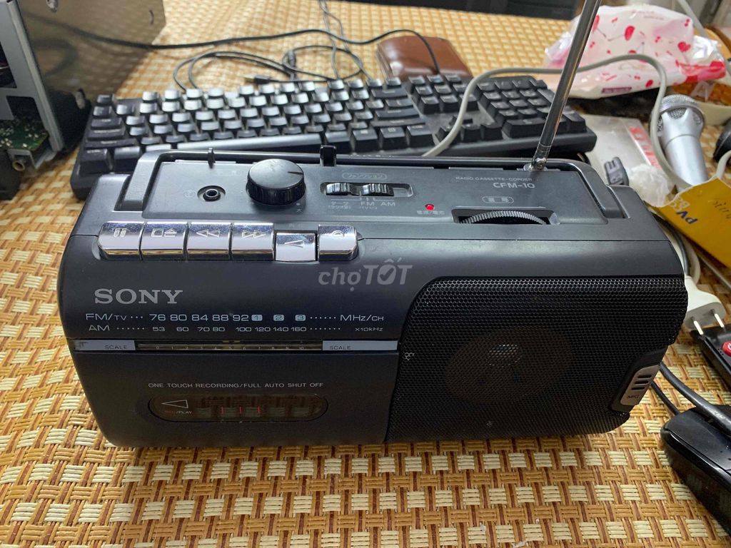 Đài cát sét Sony FM108Hz băng cơ khoẻ tiếng hay - 130460723