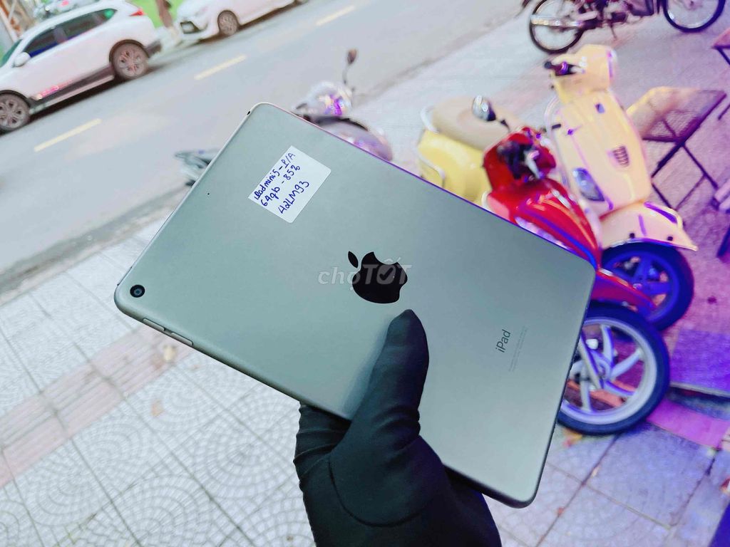 iPad Mini 5 64G Wifi Gray 99% giá iu có Trả Góp - 121758592