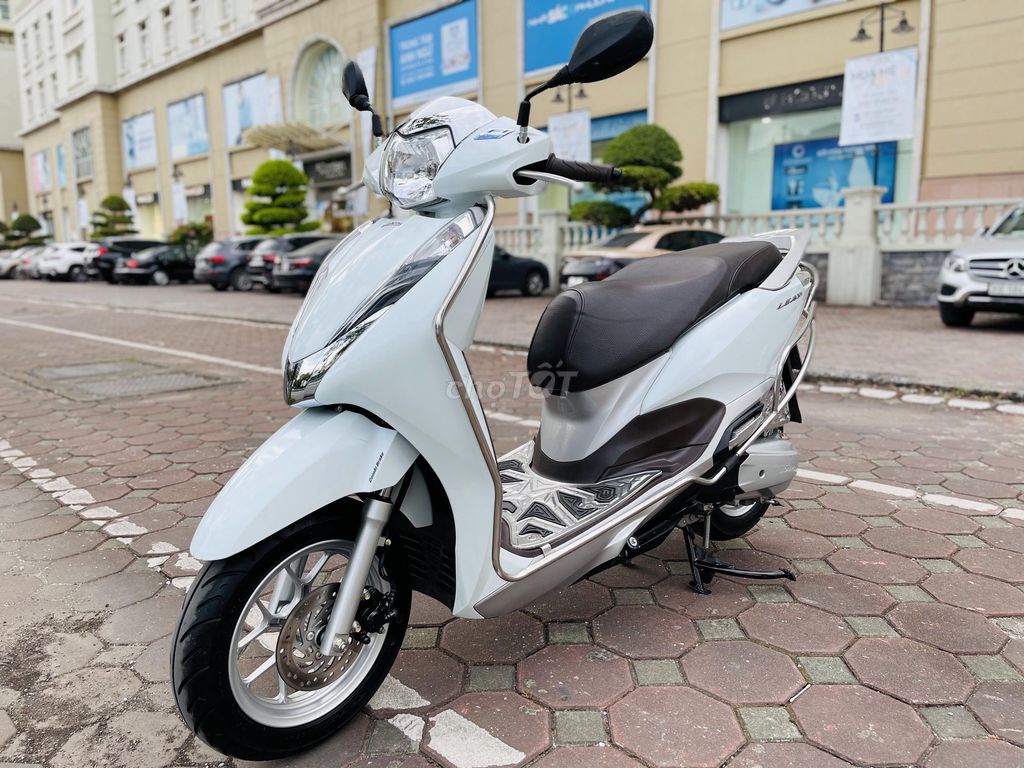 HONDA LEAD 125 FI TRẮNG NỮ ÍT SỬ DỤNG MỚI BIỂN 29 - 123815101