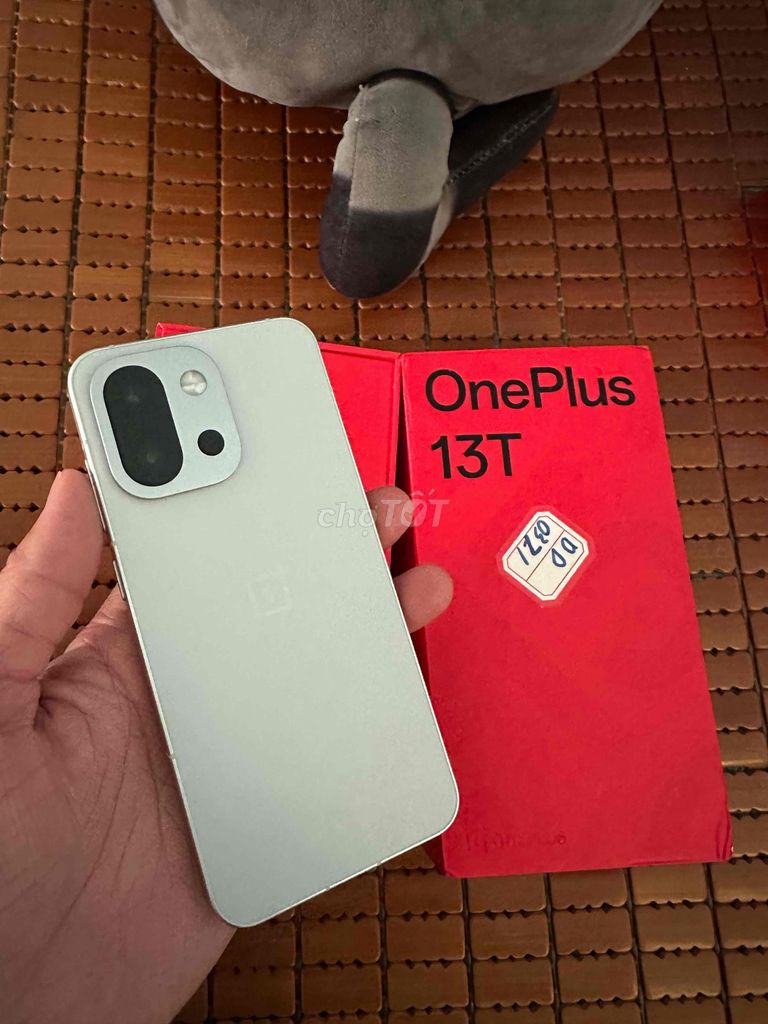 OnePlus 13T ram 12/256 fullboxx đẹp 99 cần bán - 130093024