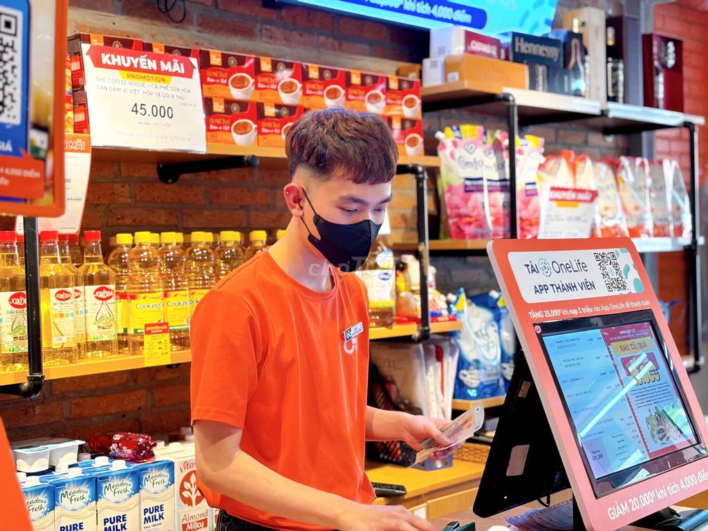 Nhân Viên Siêu Thị Thủ Đức - Linh Đông - 128979436