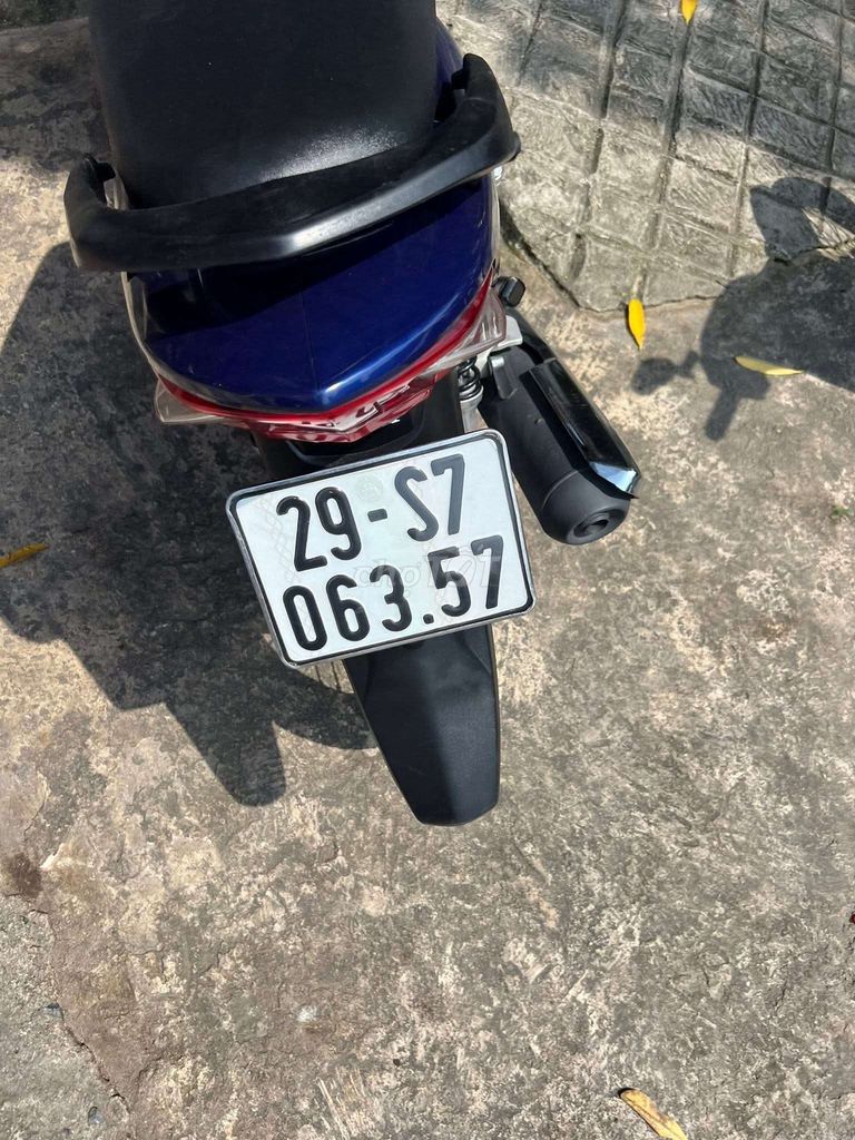 Xe máy dư - 129964347