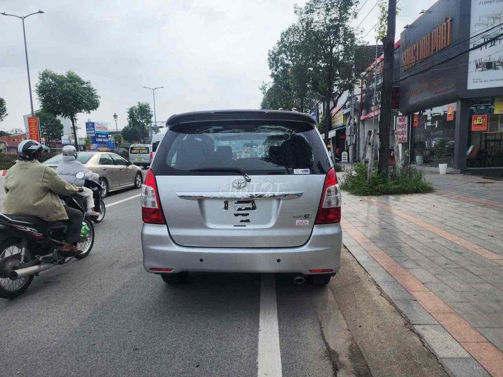 Toyota Innova 2013 2.0E - 128667196