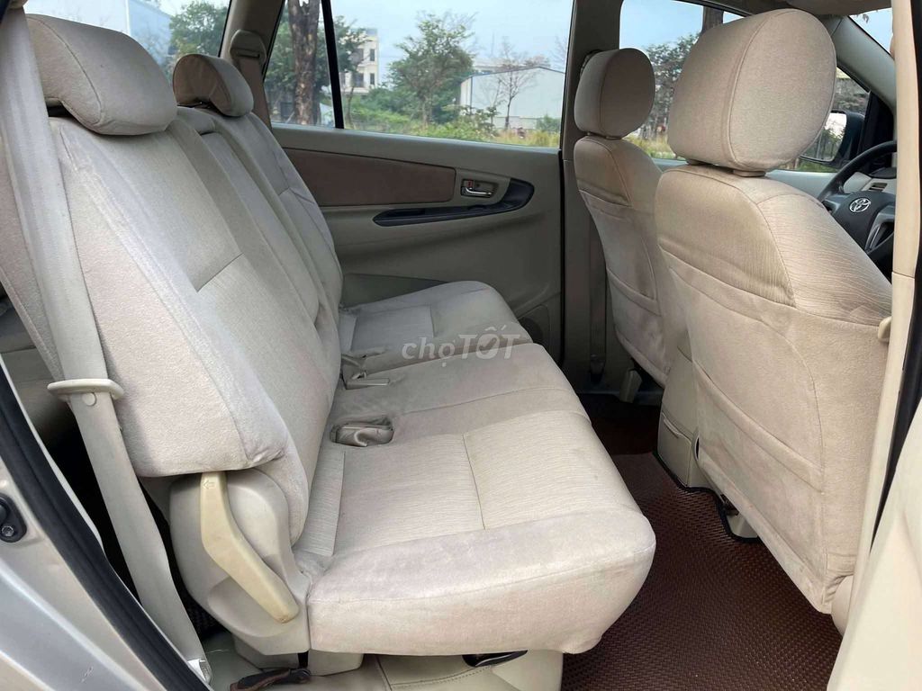 Toyota Innova 2016 Vàng cát - 129869868