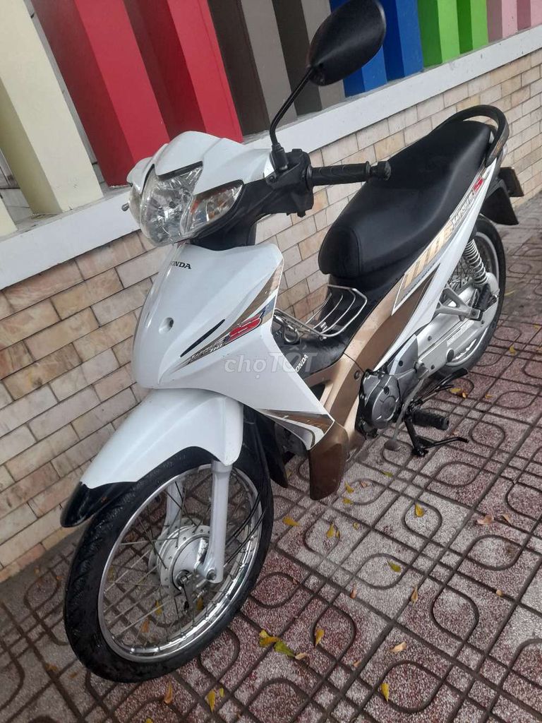 Honda Wave RS 110cc Trắng - 130127996