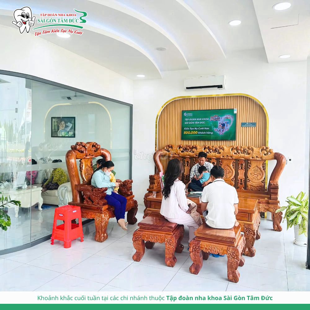 TUYỂN DỤNG LỄ TÂN NHA KHOA - MỸ THO TIỀN GIANG - 130112355