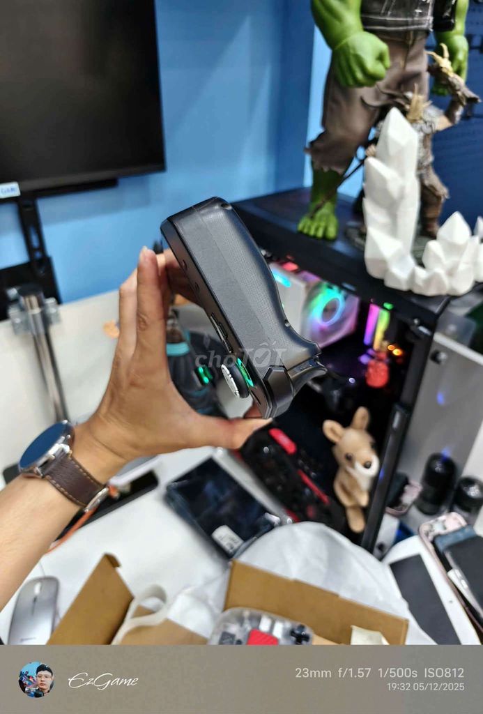 Legion Go AMD Z1 extreme 16GB/512GB Đen - 129511636