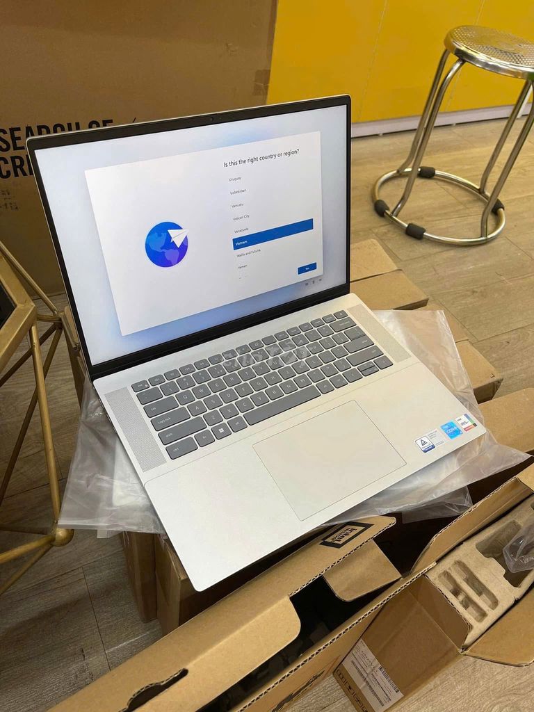 DEL N5620 PLUS I5-1240P,RAM 16G,CHUẨN USA NEW KEN - 115291642