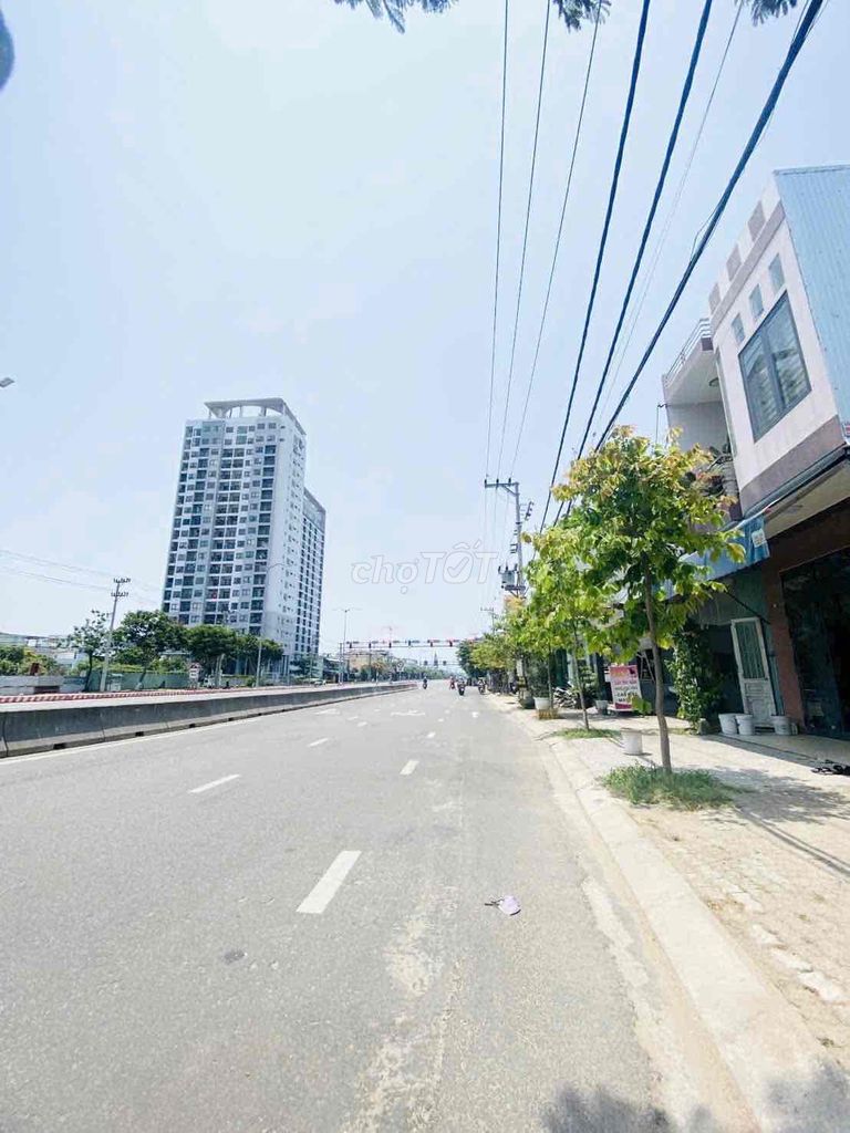 Bán 88m đất 2 mặt kiệt, tặng nhà cấp 4 Kiệt oto Sát Ngô Quyền - 128977437